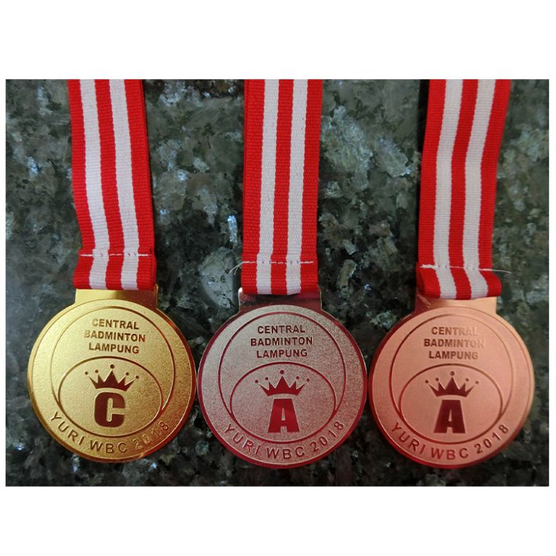 Medali Kuningan 13 | Jual Trophy